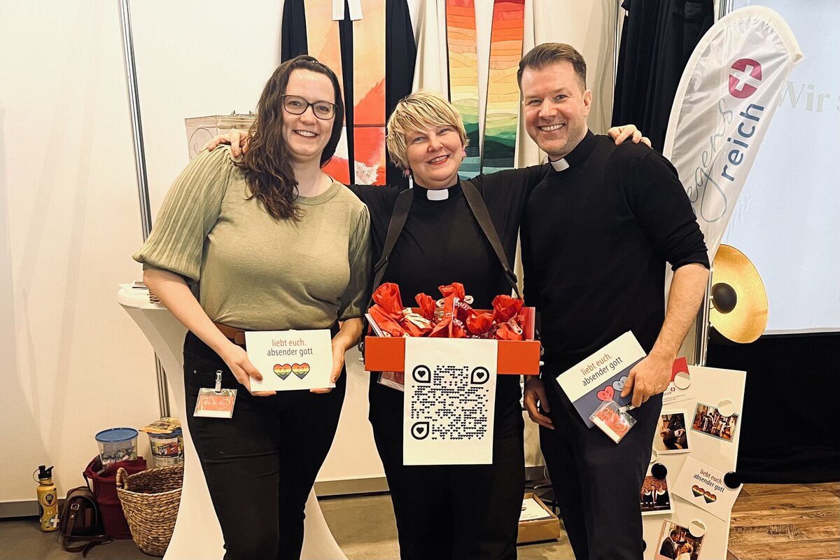 Trauung, Taufe, Segen: „segensreich“ startet neu - Ev.-Luth ...