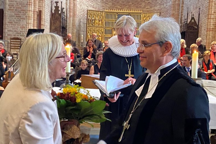 Vertrauen, weil ich festgehalten werde Nachrichten - Ev.-Luth. Kirchenkreis Lübeck-Lauenburg