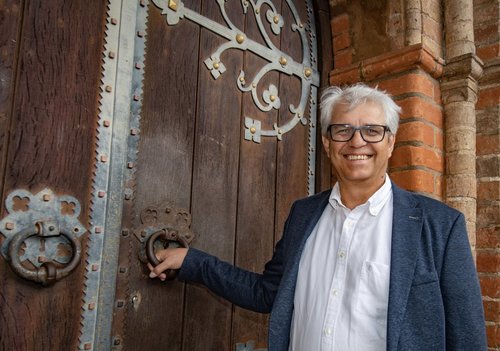 Premiere! Propst Graffam predigt erstmals bei #liveline Nachrichten ...